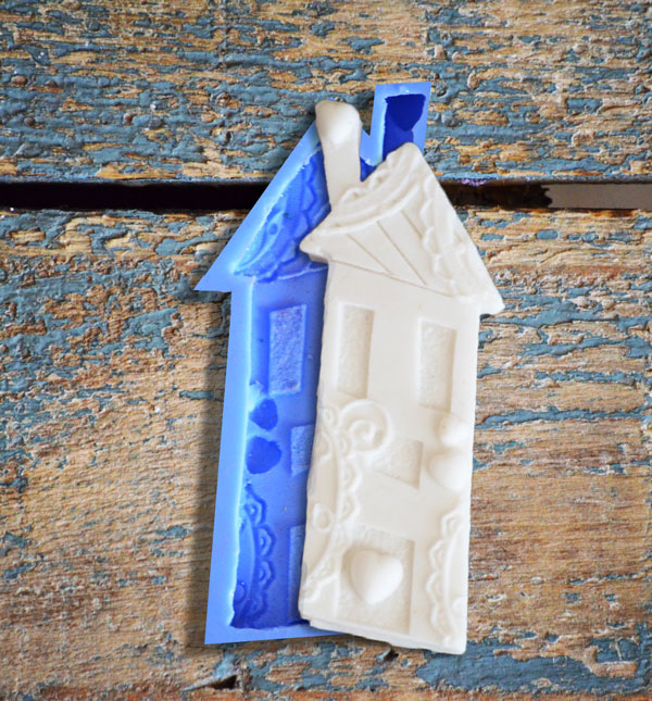 Hideaway – Mini Bas-Relief Mould – The Blanc Canvas