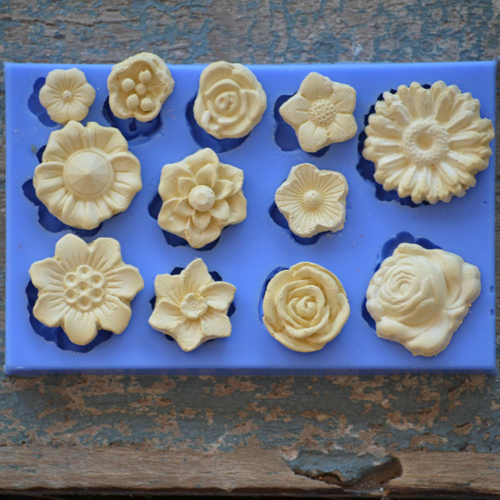 Assorted Blooms – Bas-Relief Embellishment Mould – The Blanc Canvas